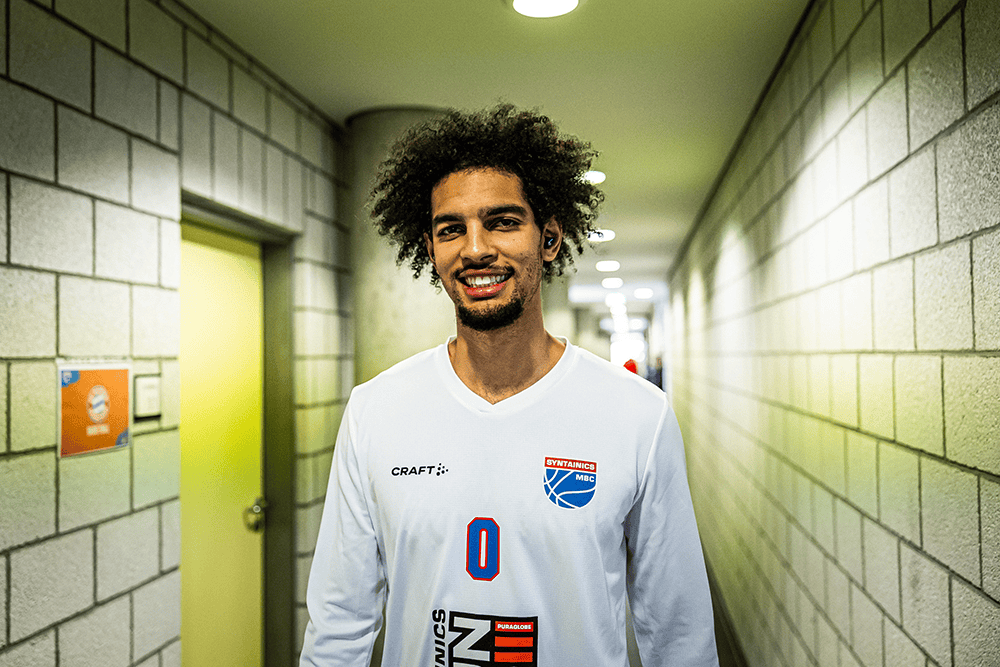 RIESEN-Lupe: Michael Devoe | MHP RIESEN Ludwigsburg