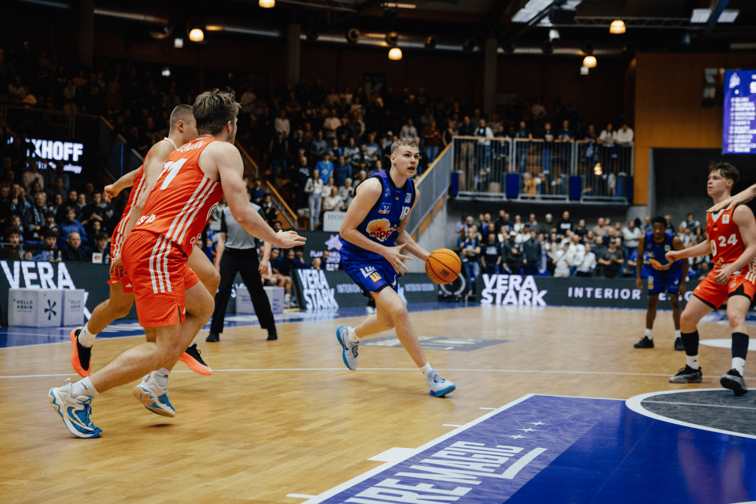 Big-Man-Potential für Gelb-Schwarz mit David Engelhart | MHP RIESEN ...